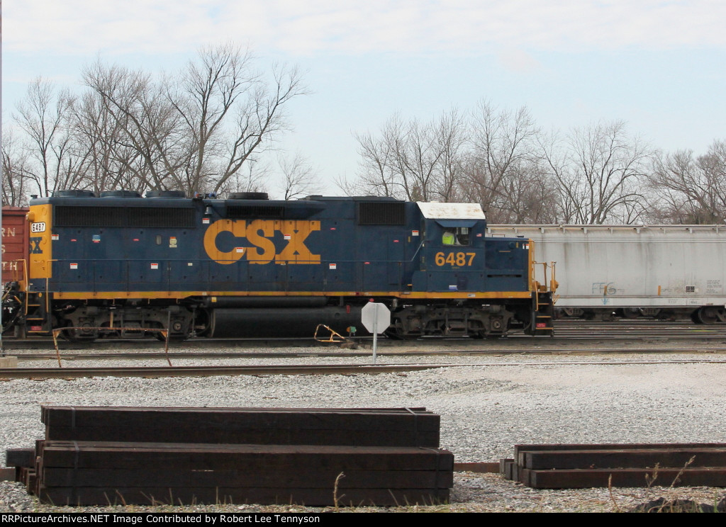 CSX - Howell Yard